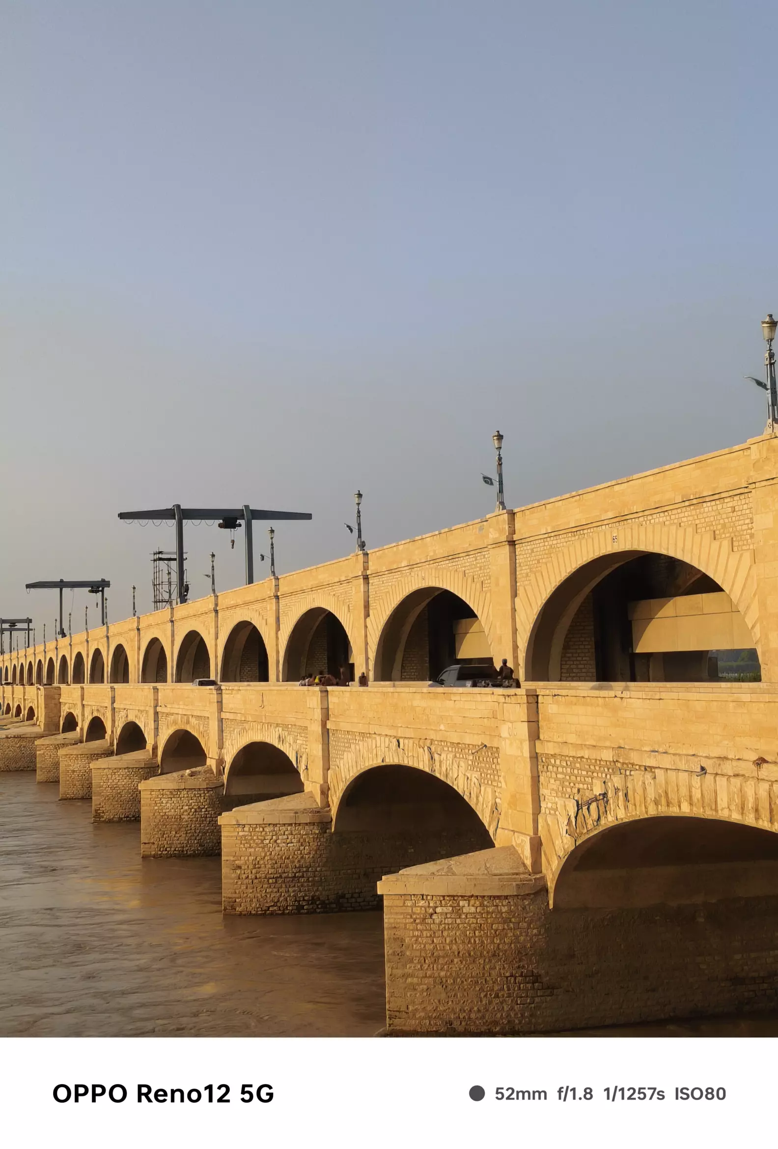 HISTORICAL BARRAGE !! THE LLOYD BARRAGE(SUKKUR BARRAGE) One of its kind