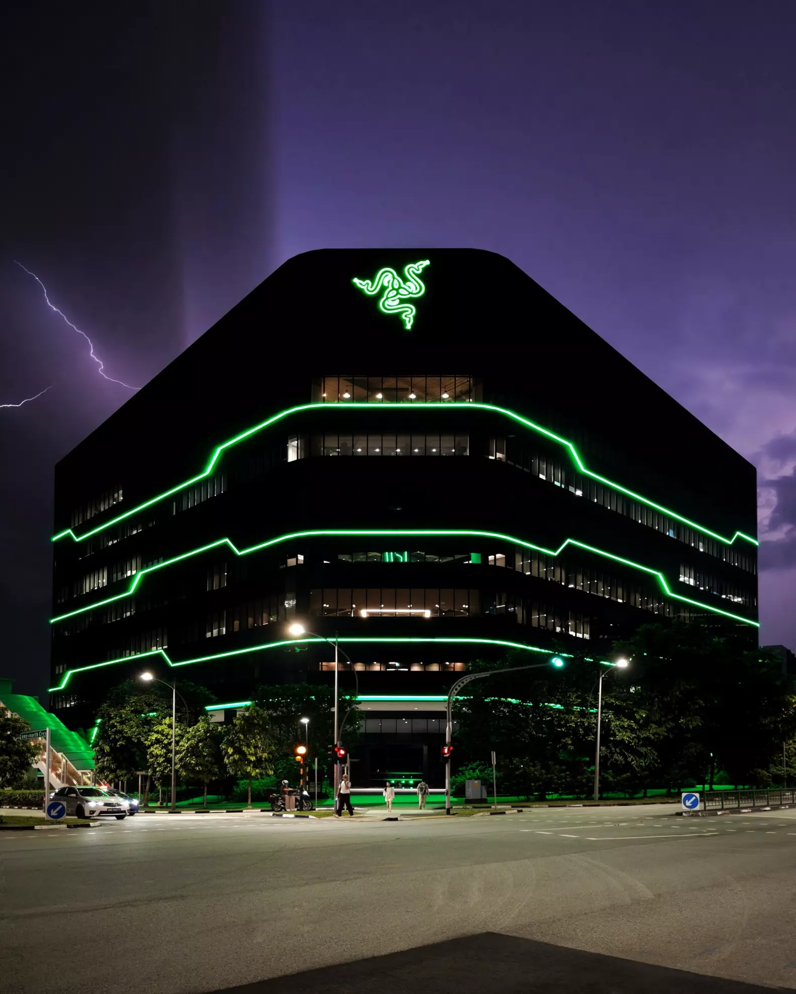 Managed to capture some electrifying shots of the Razer HQ.
