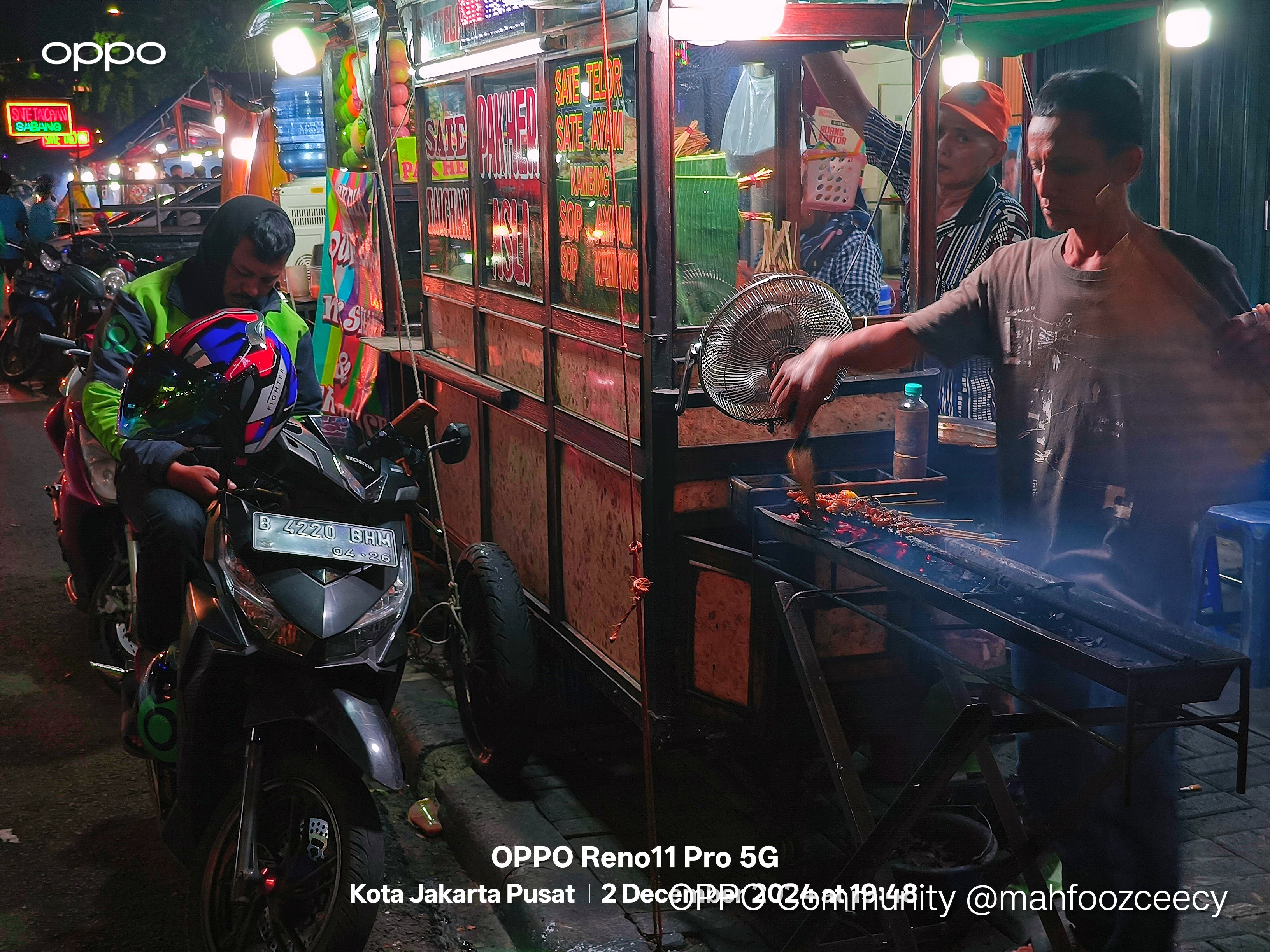 Low Light Snaps from Jakarta, Indonesia.Random Night Snaps t