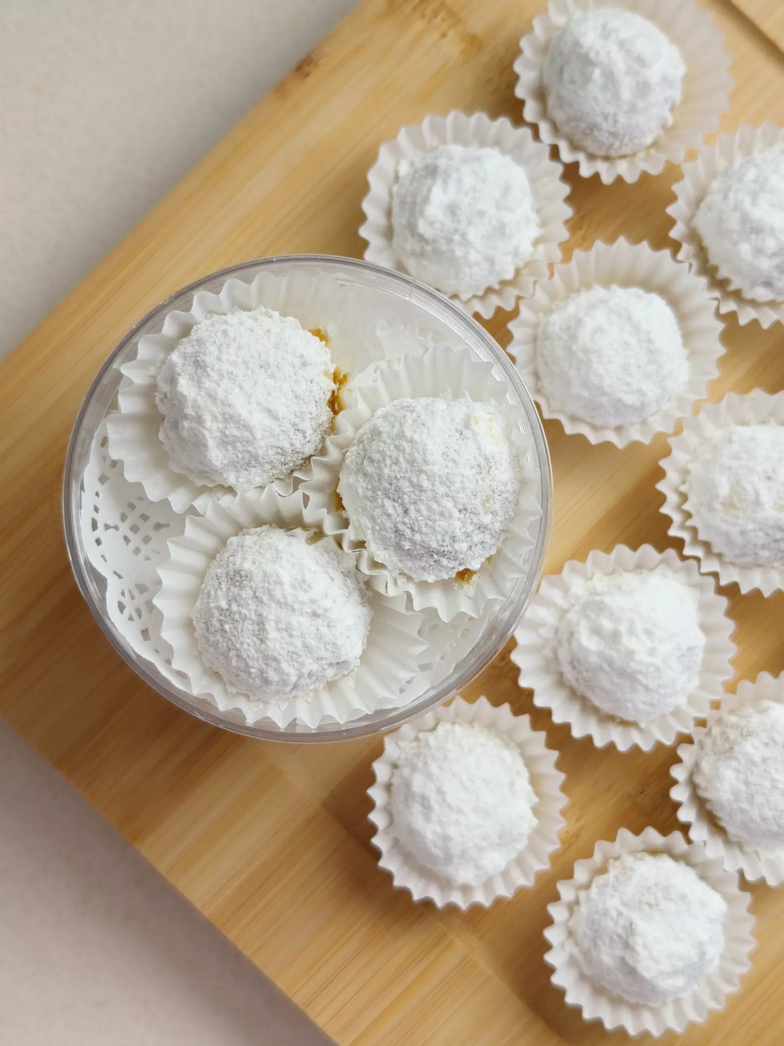 What's your Saturday's checklist?Mine: Baking cookies, it's