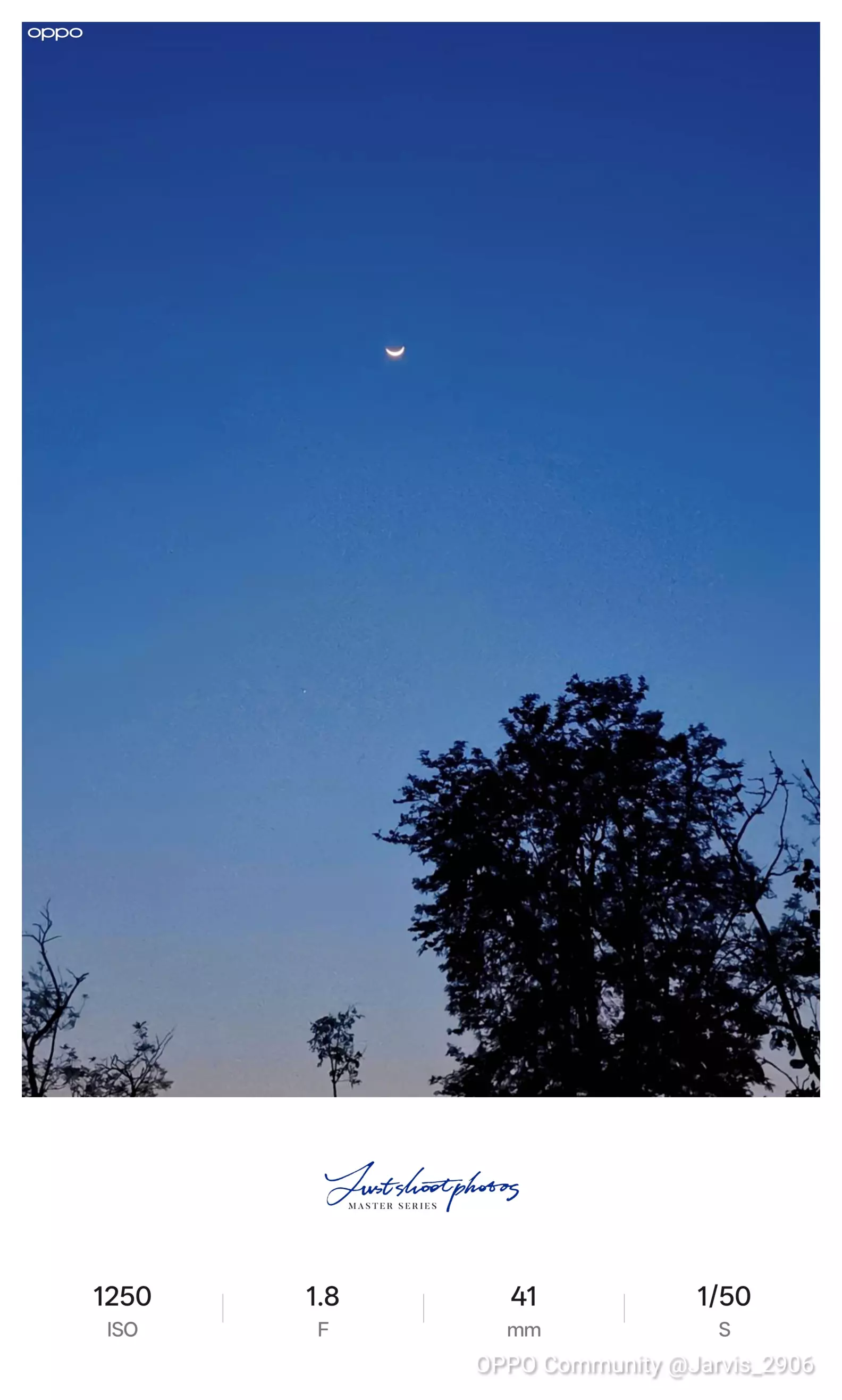 Good morning 🌙 As the crescent moon kisses the early dawn s
