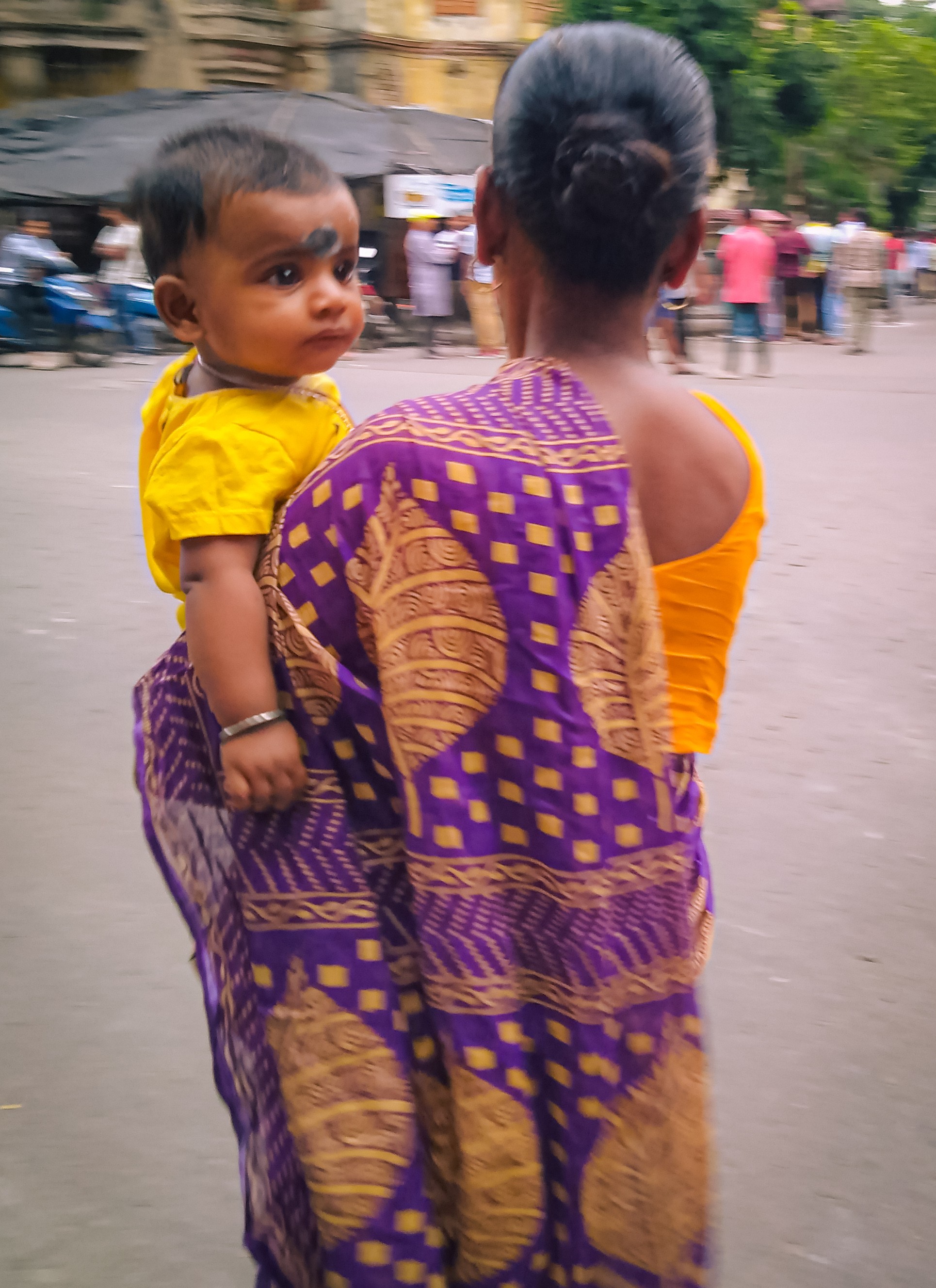 Random Street Portraits Click In Kolkata .... Captured by Op