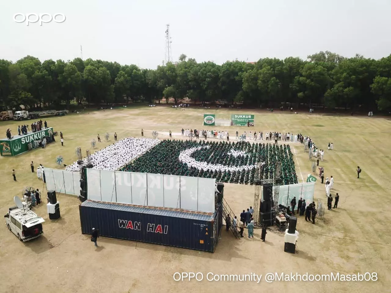 Celebrating Independence Day!! Human Flag!!