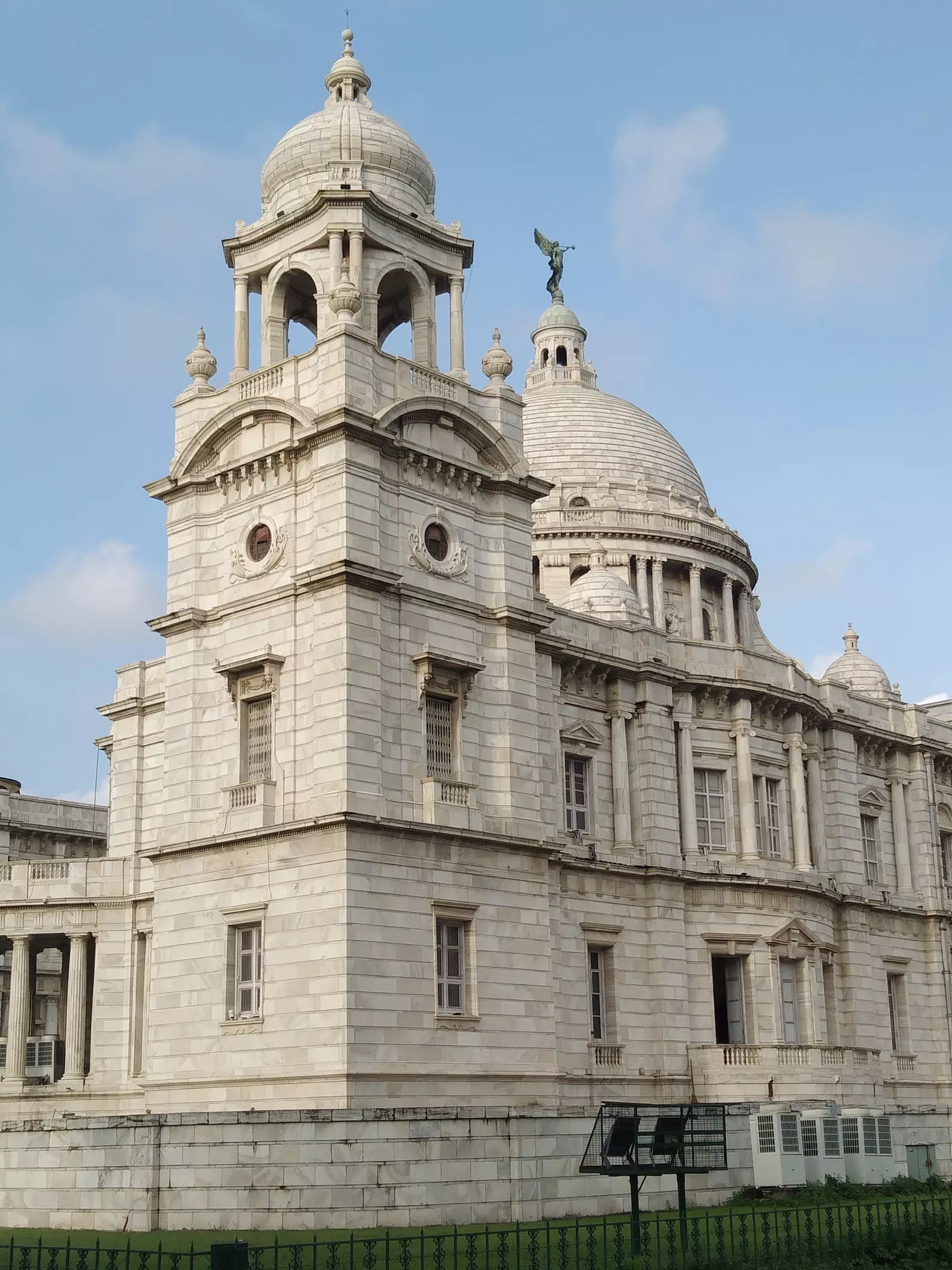 Victoria Memorial Hall Architecture Photography .... Capture