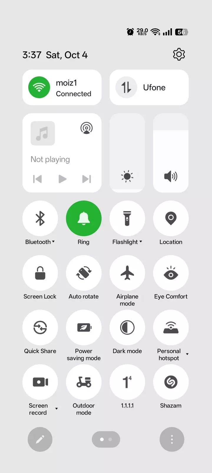 Why my notification panel is not blurred as I have Color OS