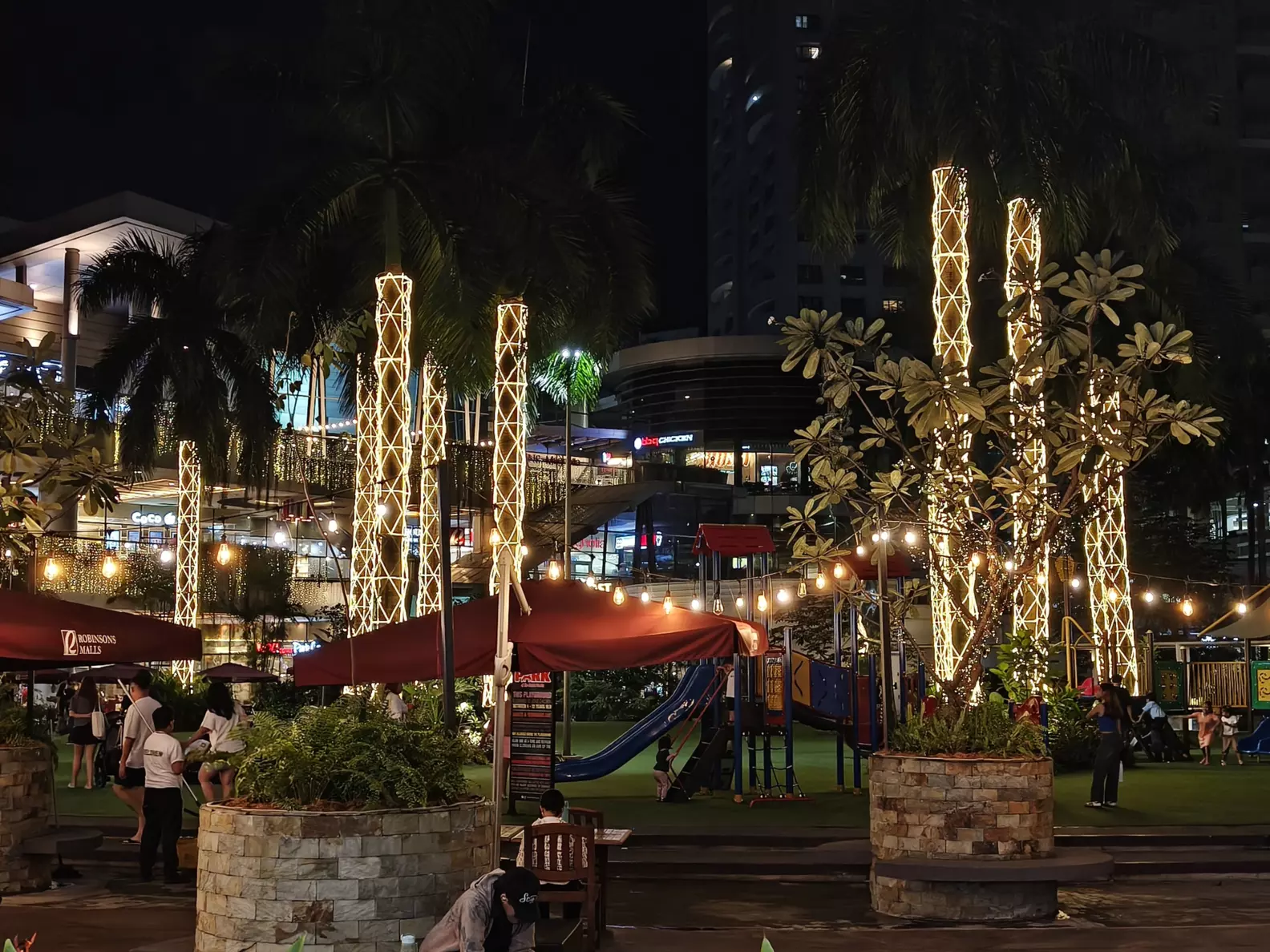 Good evening oppo community!Today after my work i feel that