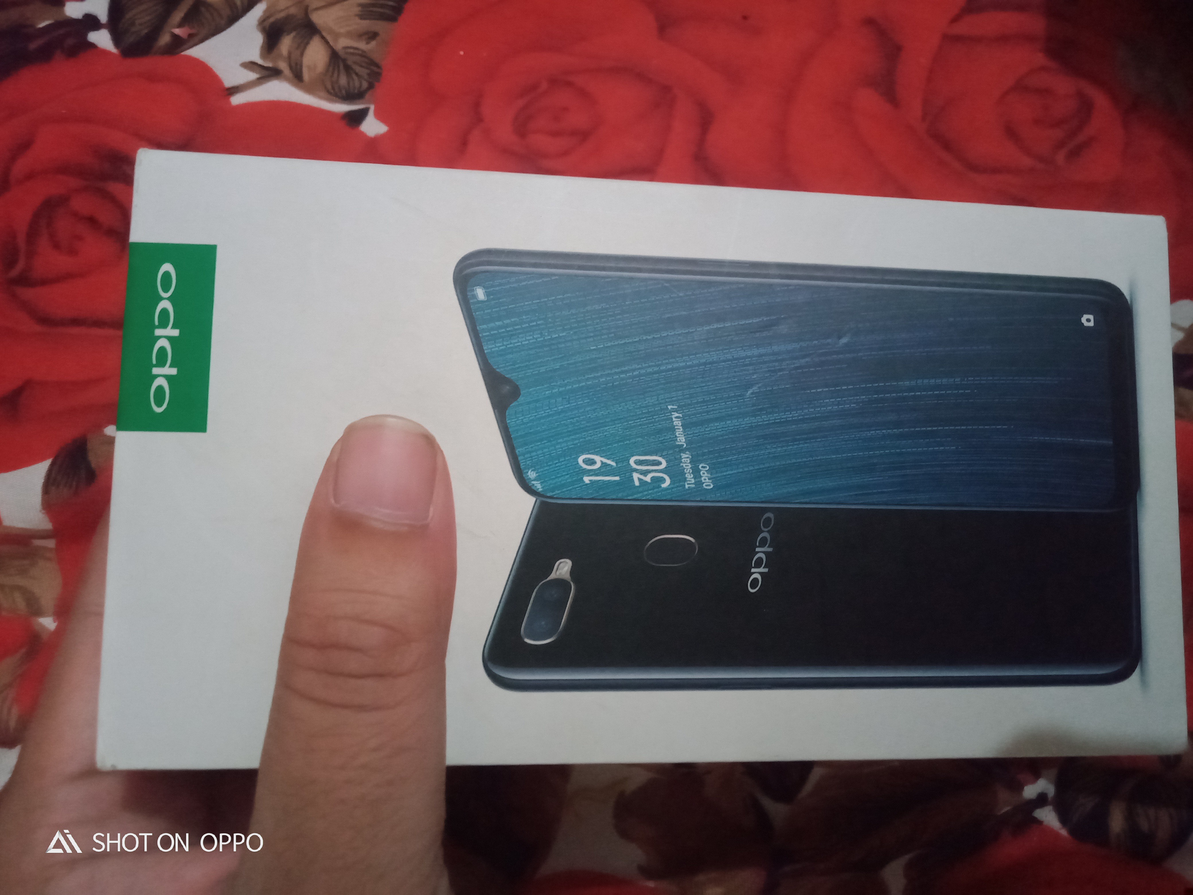 Guess the OPPO Mobile Model by seeing its Box front side ima