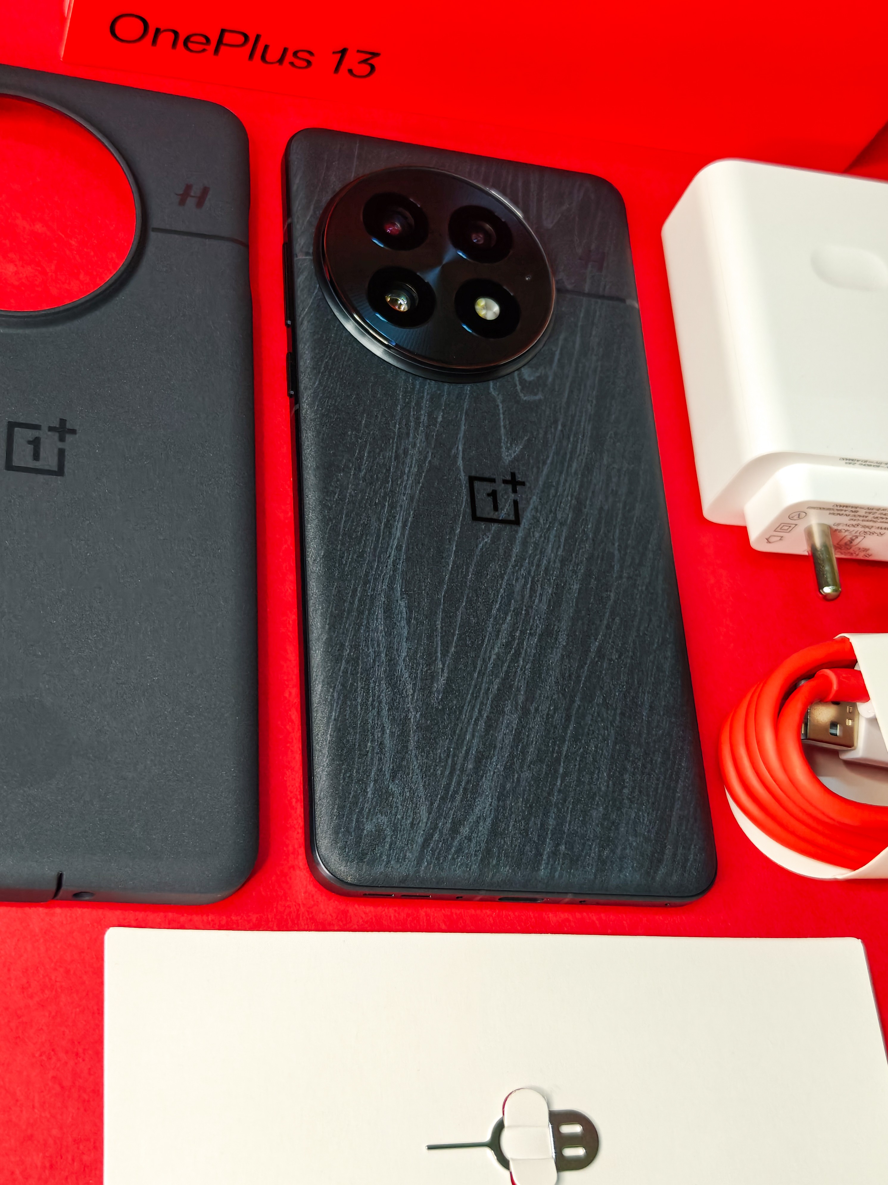 OnePlus 13 Unboxing 🤗