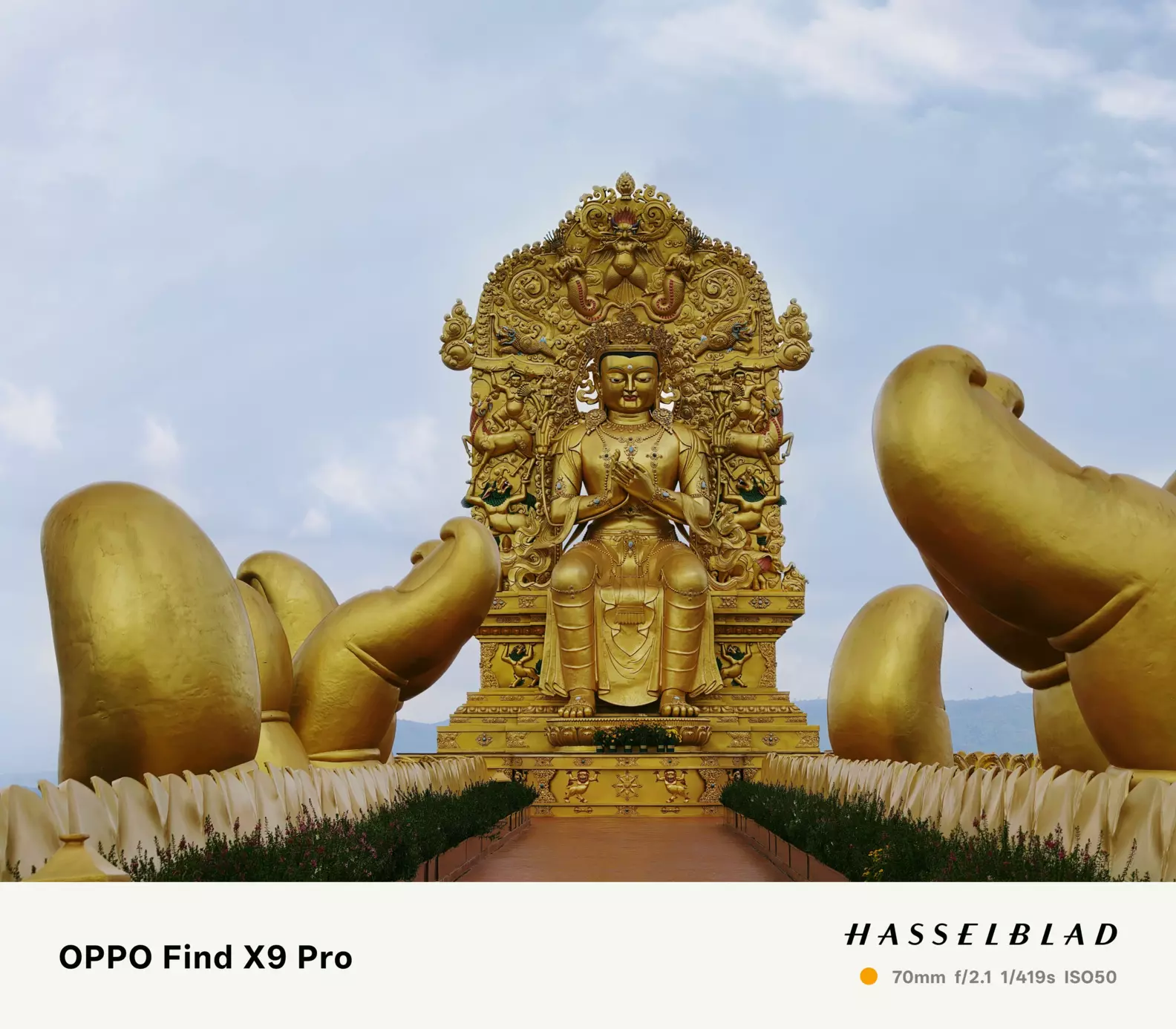 With the OPPO Find X9 Pro, I zoomed in on the distant Buddha