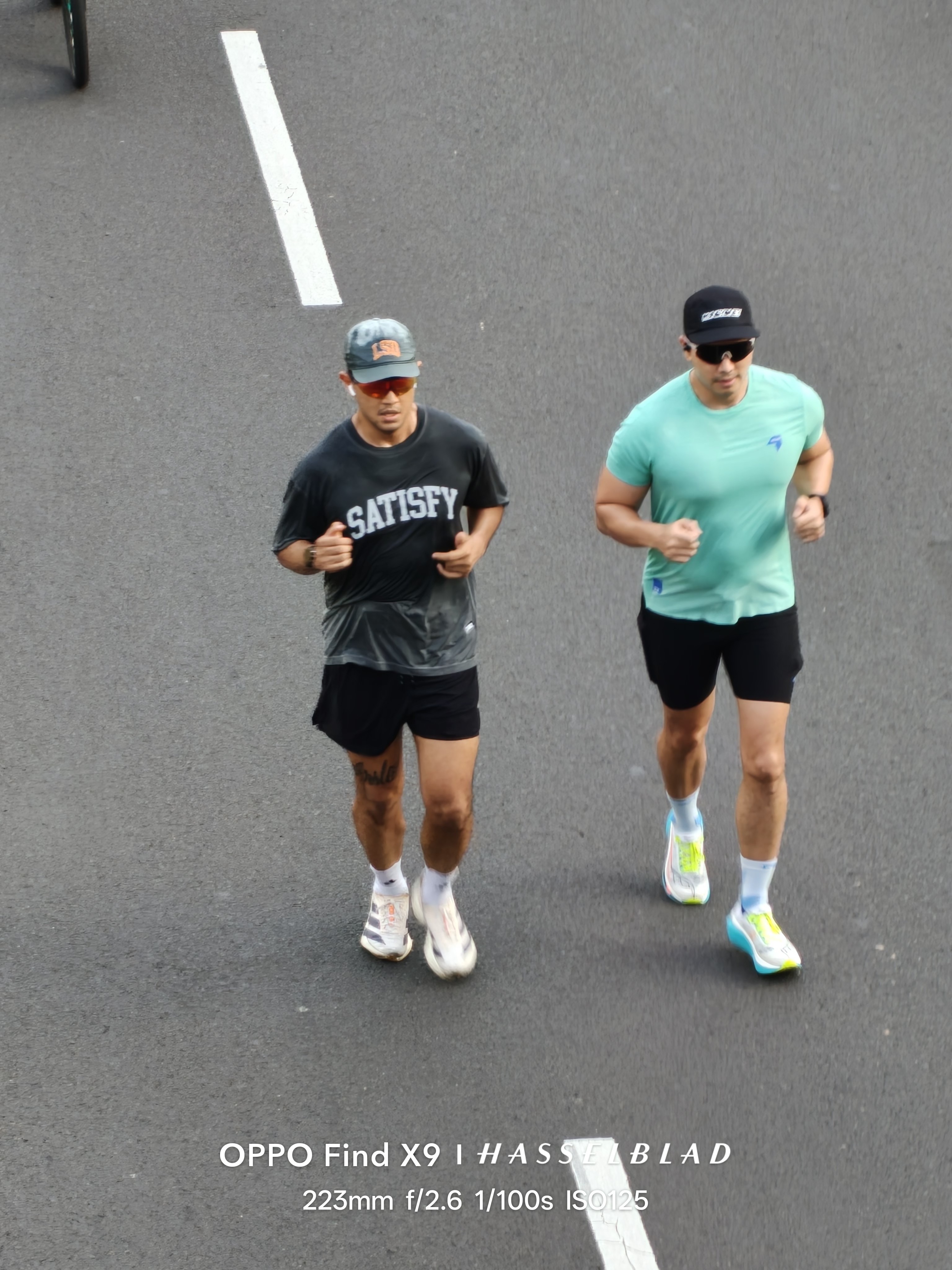 Wherever I go, the OPPO Find X9 keeps everything simple.The