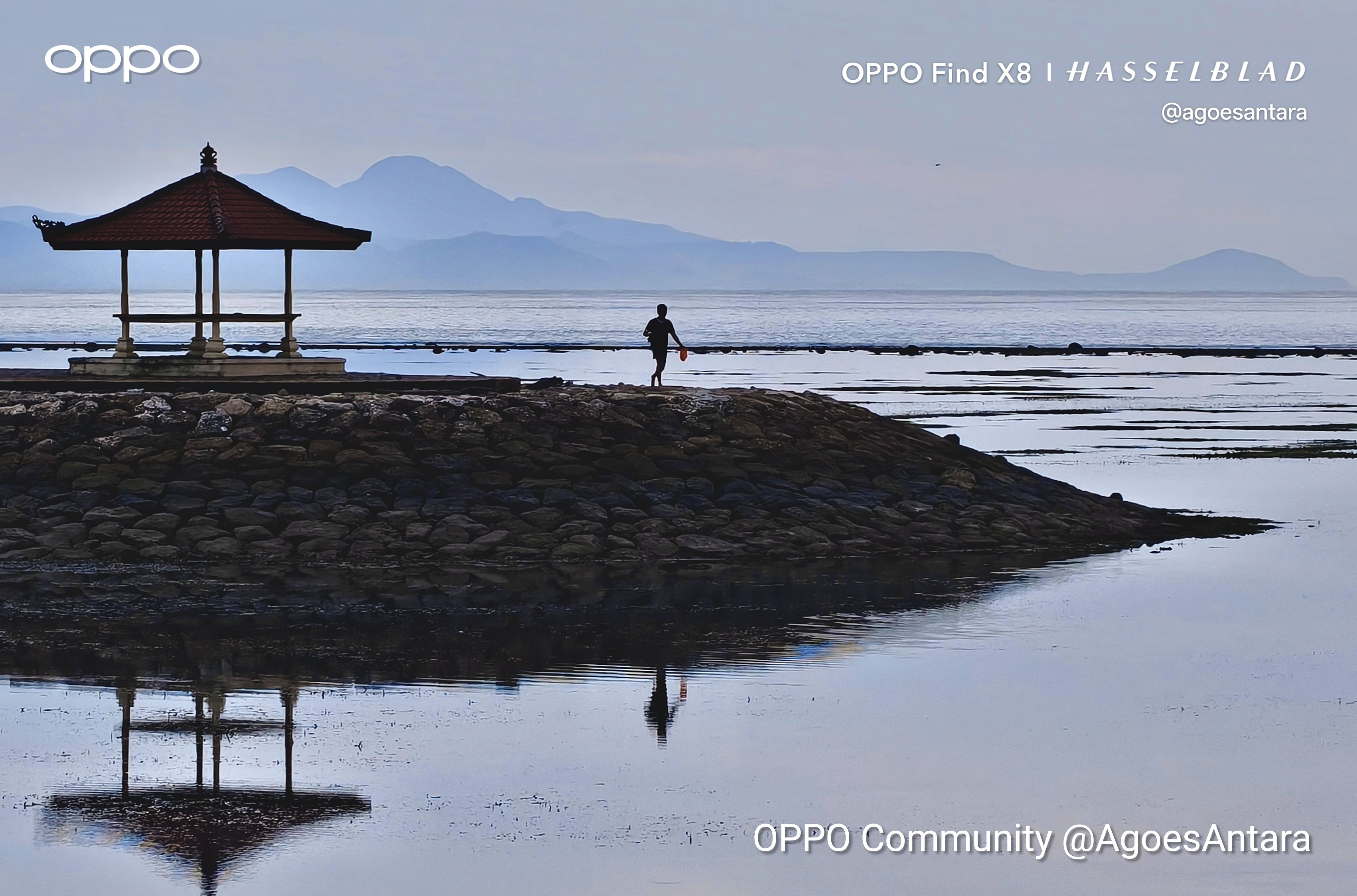 The daily activities of fishermen.Here, they catch fish with