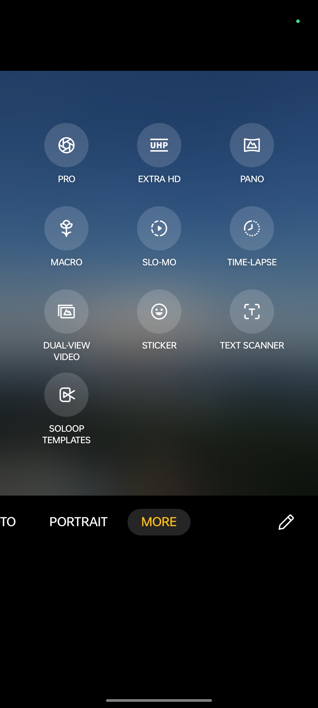 I've selected the Camera app as my favorite application on O