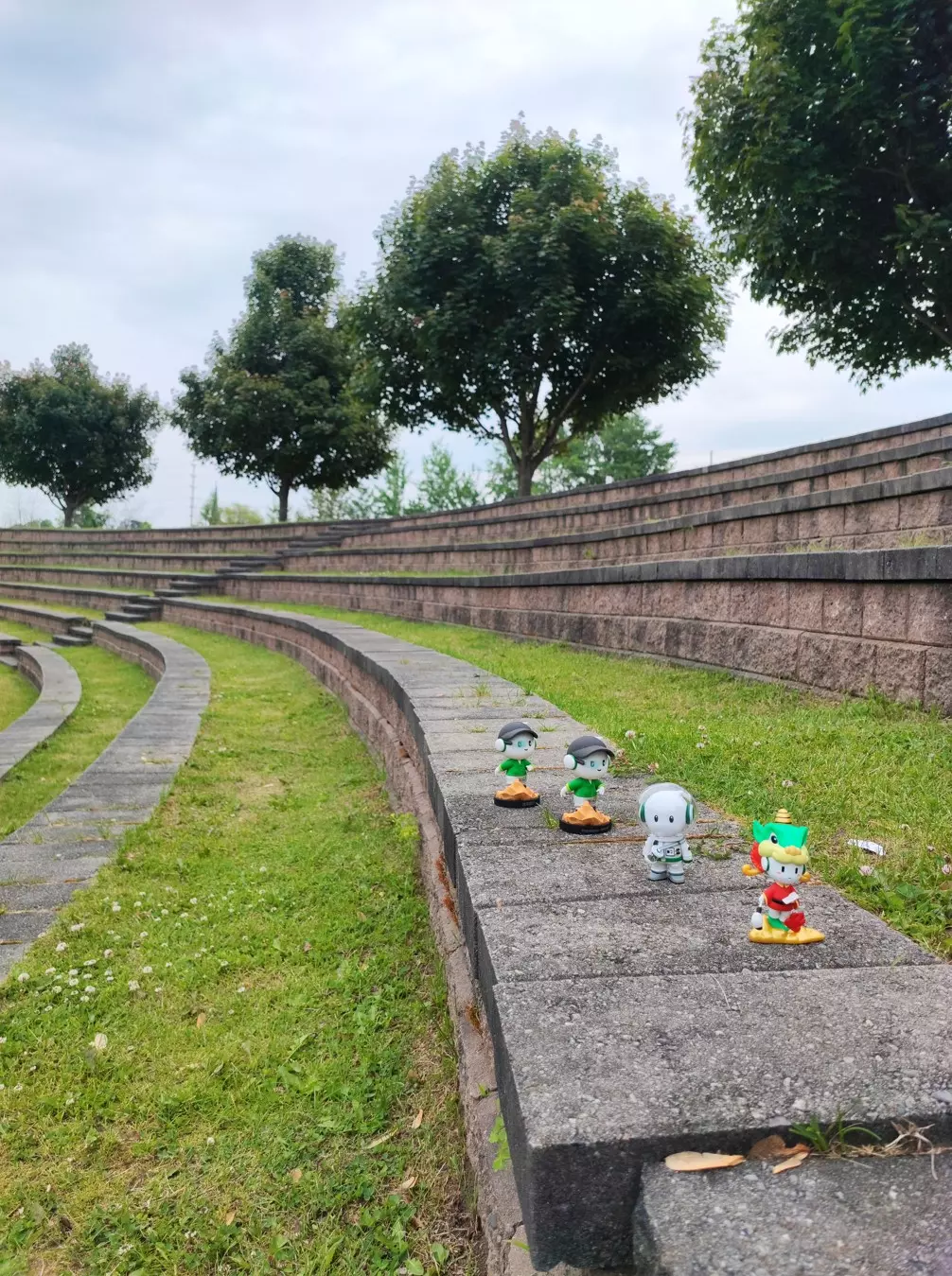 #WhereIsOllieOllie is at the Pembroke Riverwalk Amphitheatre