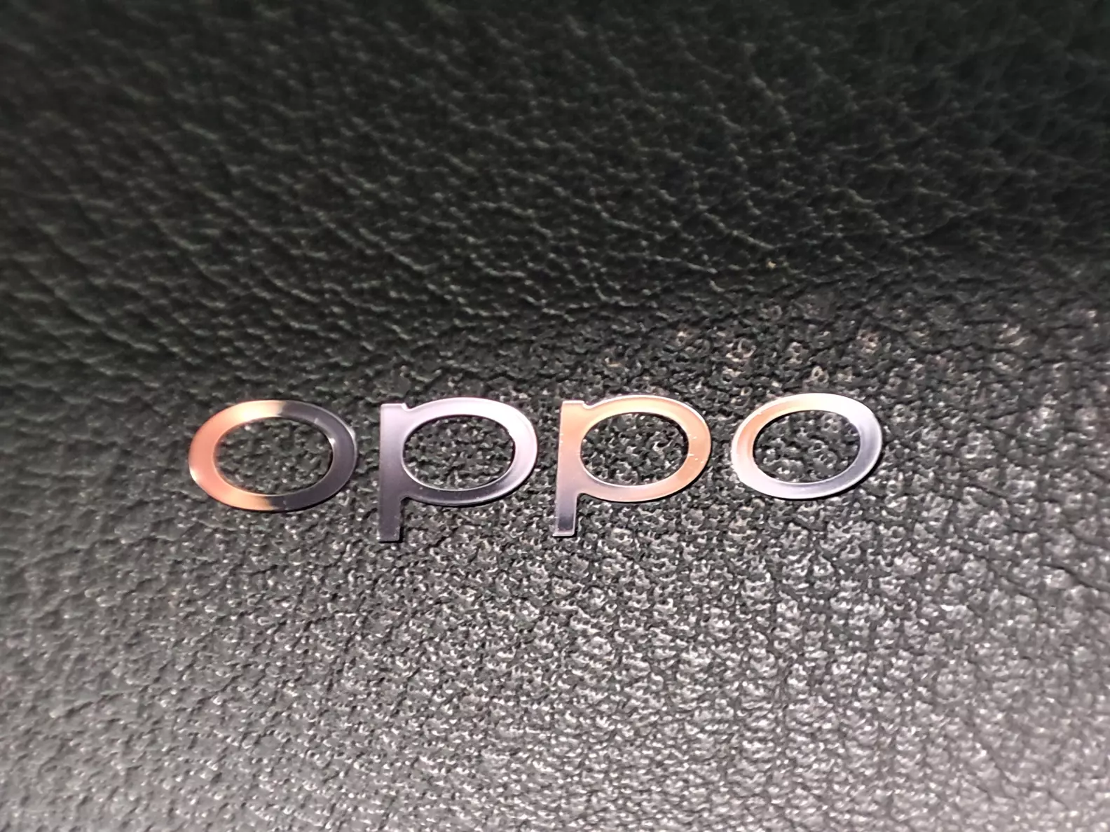Unboxing My First OPPO Smartphone, the OPPO FIND N3 Fold