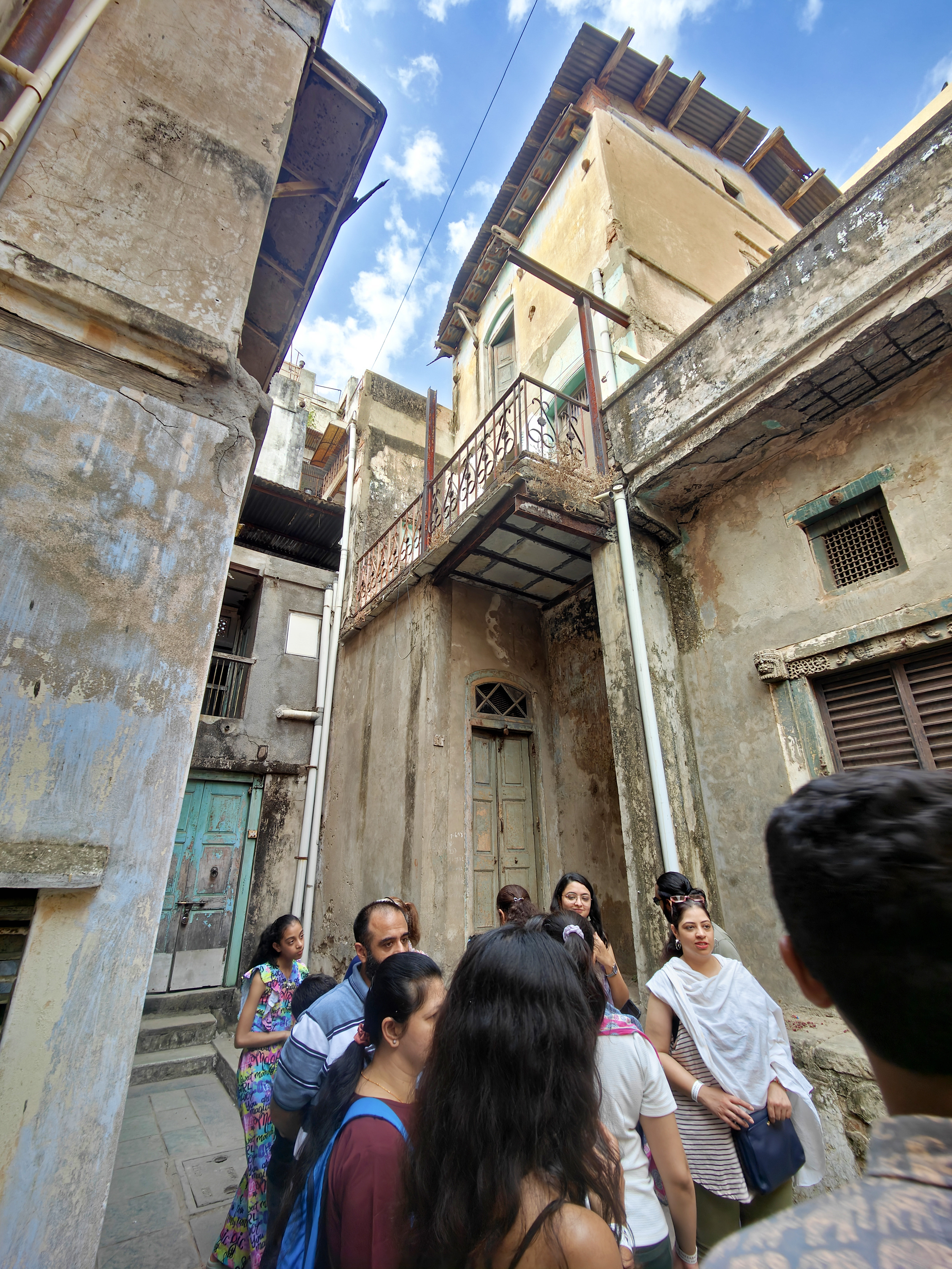 Ahmedabad Heritage Walk: Part 5, The Pols of Ahmedabad