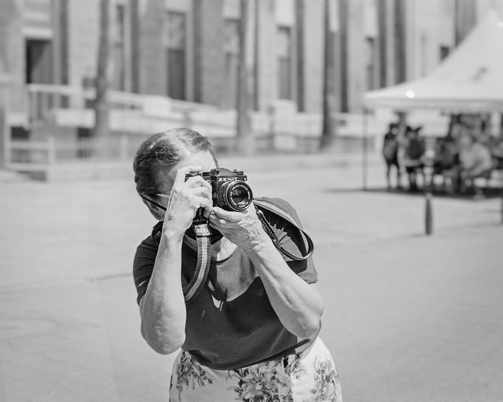 Analog Encounters in the Digital Age: The Magic of Photographic ...