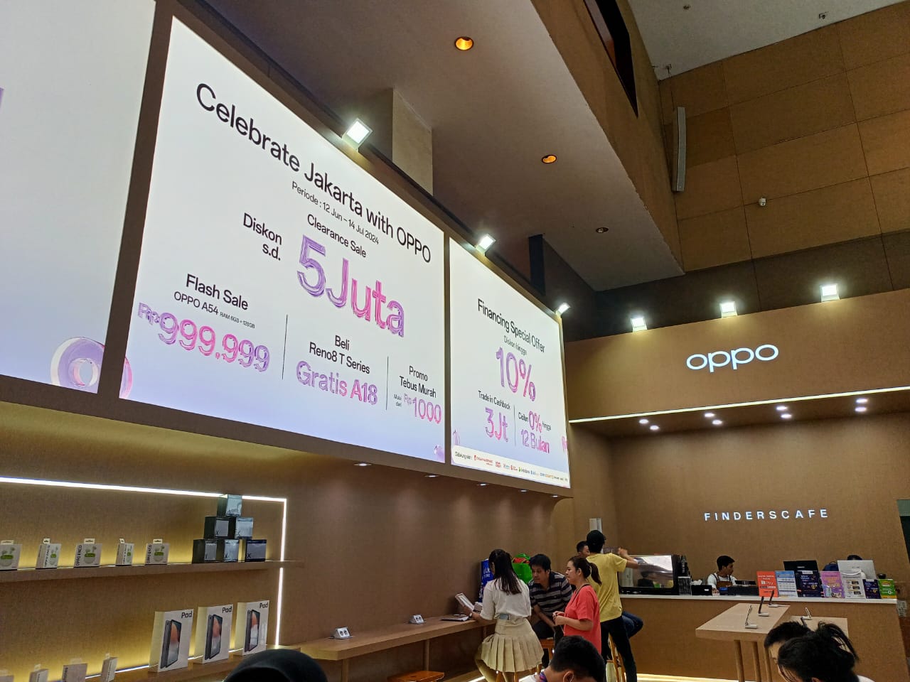 Mengintip Promo Menarik OPPO di Jakarta Fair 2024