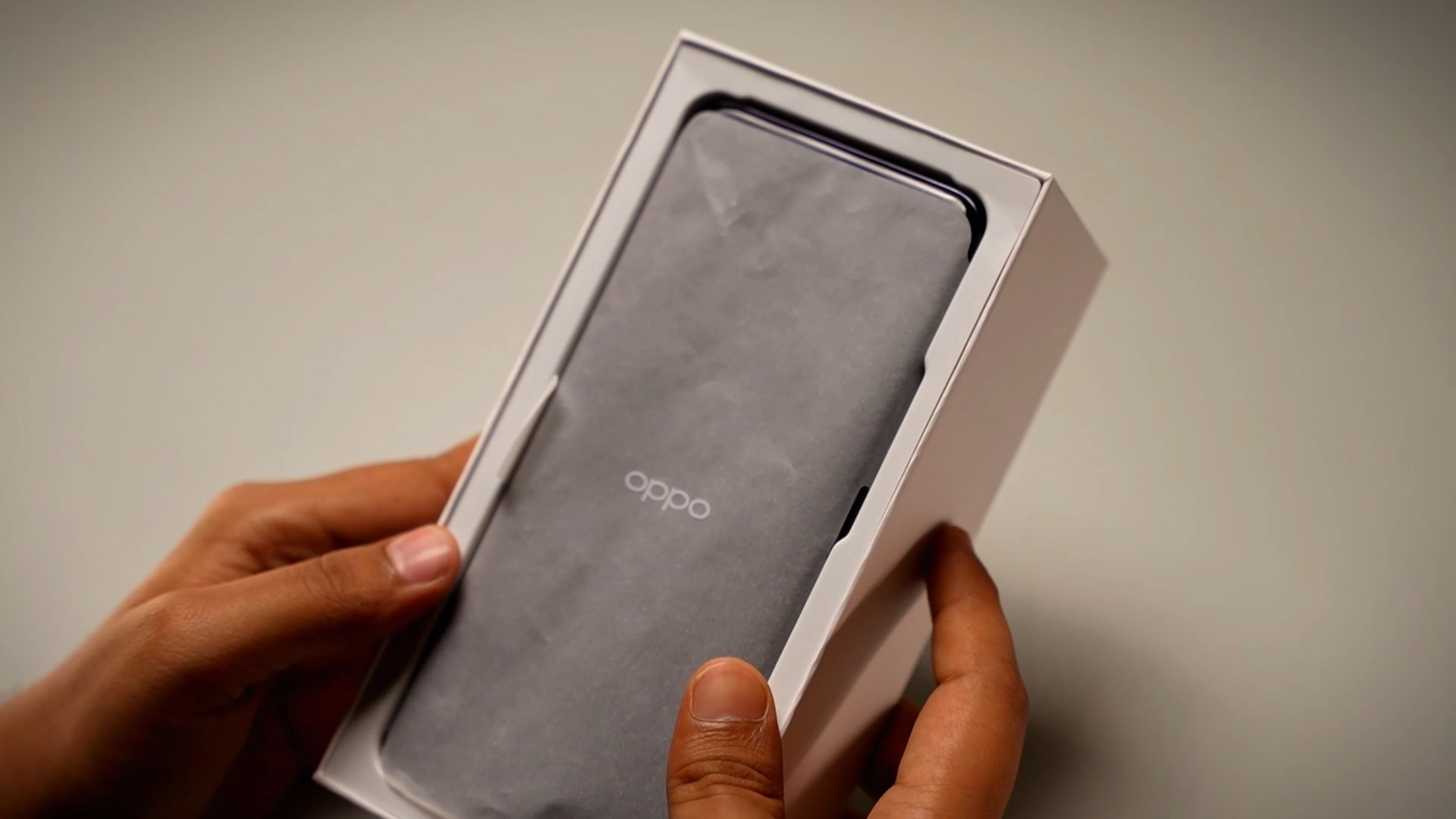 ⌈Unboxing⌋ A Cinematic Reveal of Reno 12 Pro 5G