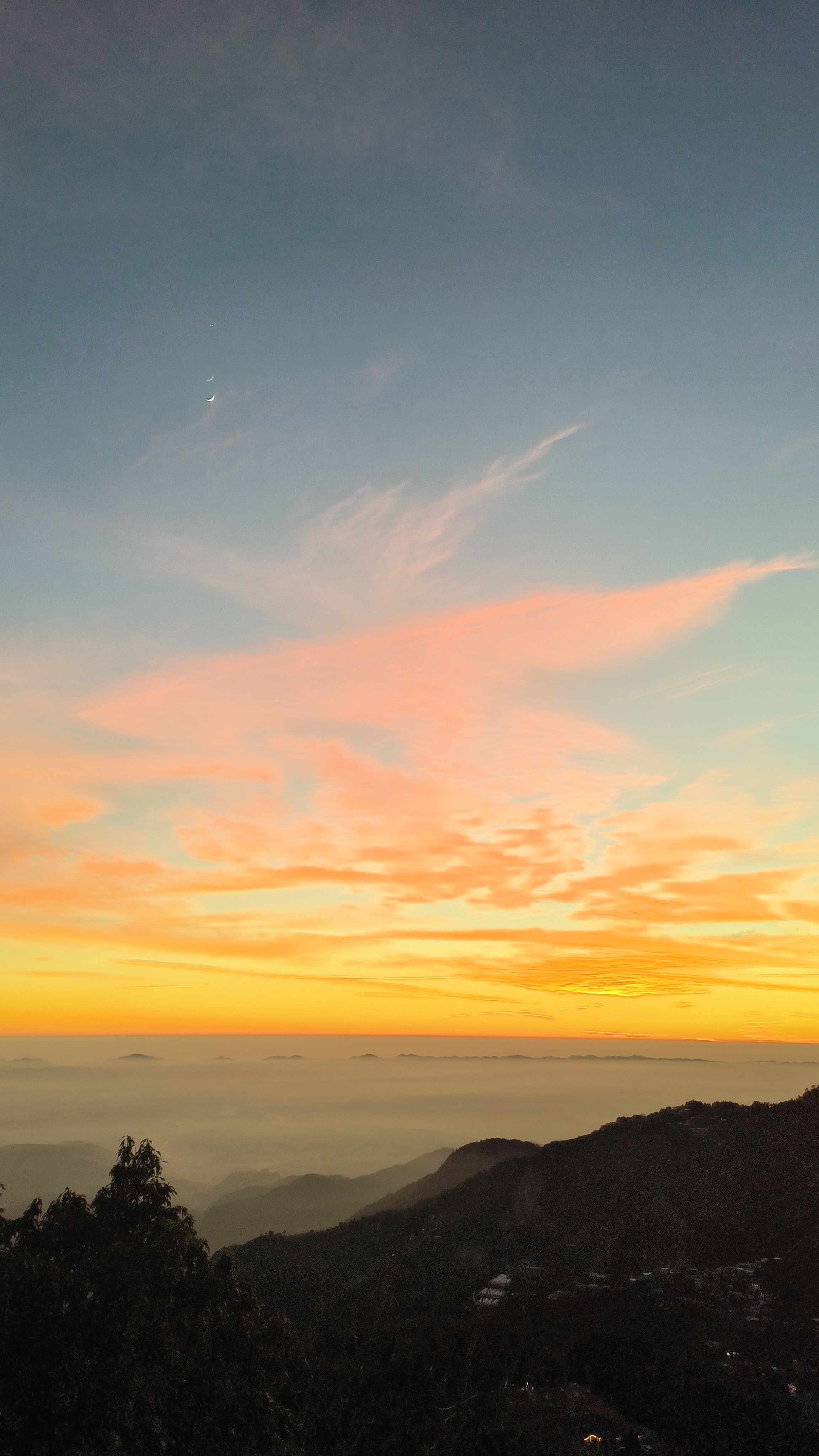 Capturing the Winter Line with OPPO Find N2 Flip: Stunning Twilight Views 🌄